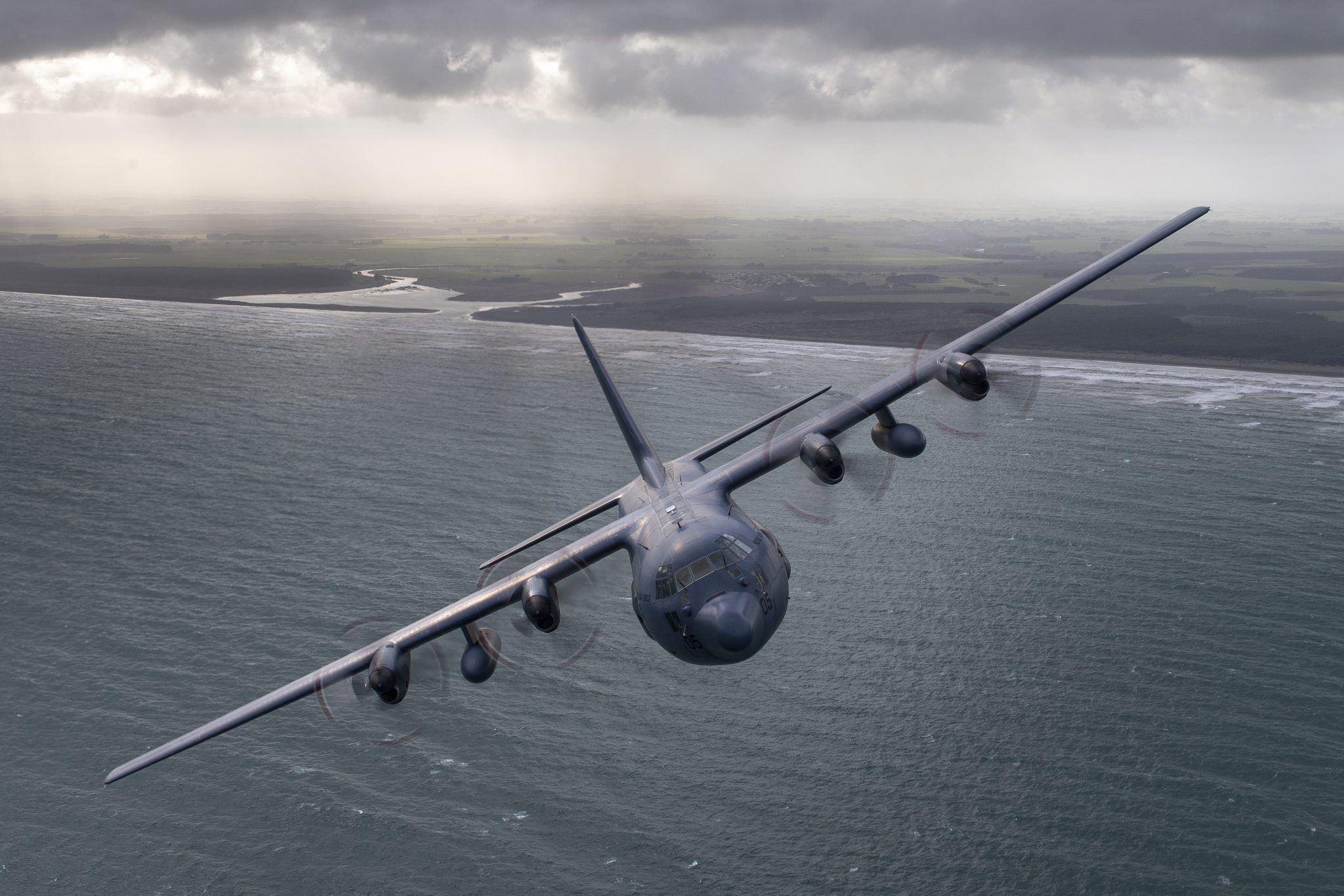 Mighty Hercules NZ7001 lands at Wigram - Air Force Museum of New Zealand