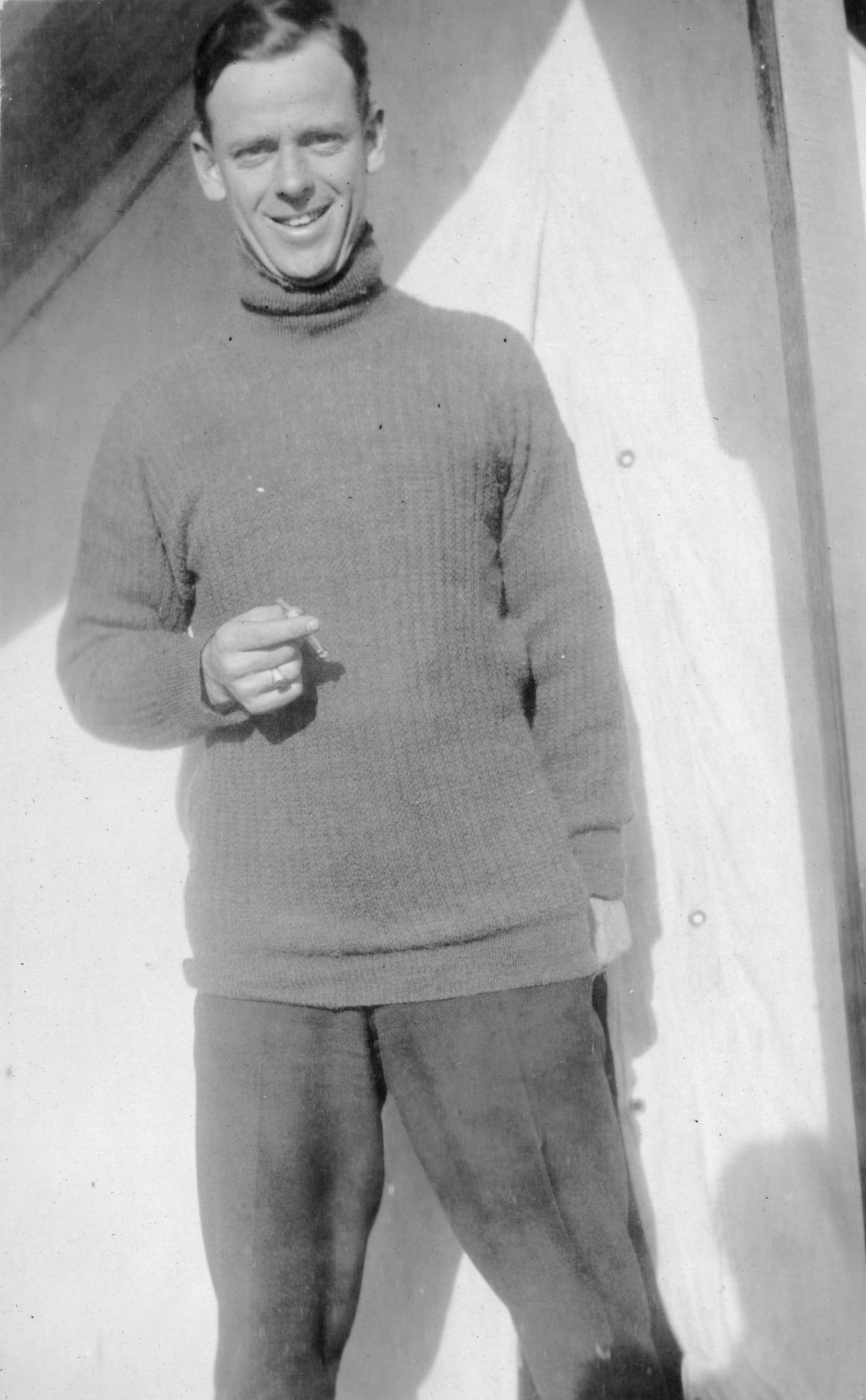 Stories of service and sacrifice: Albert Gordon RFC - Air Force Museum ...