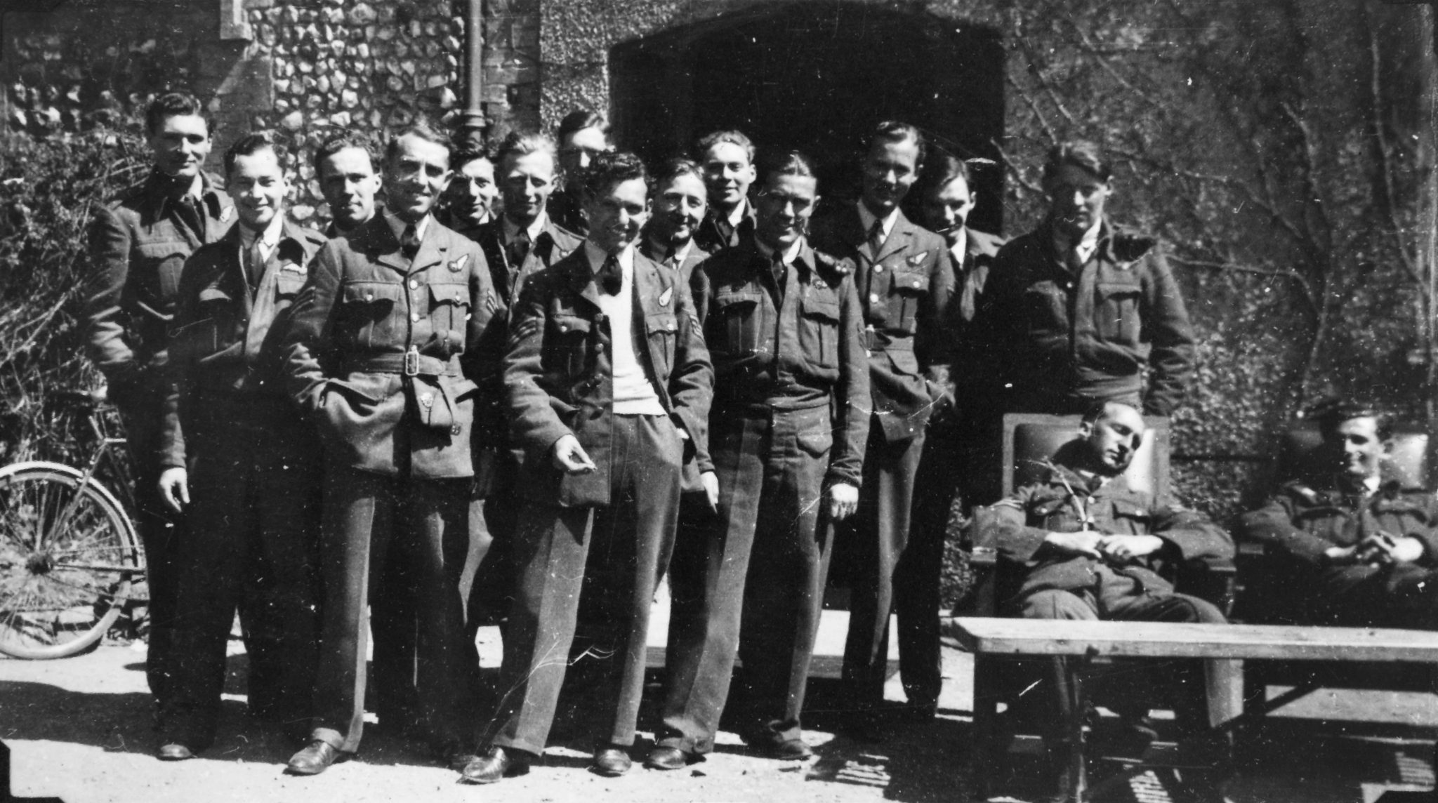 Navigator extraordinaire: The story of Wallis Finlay - Air Force Museum ...